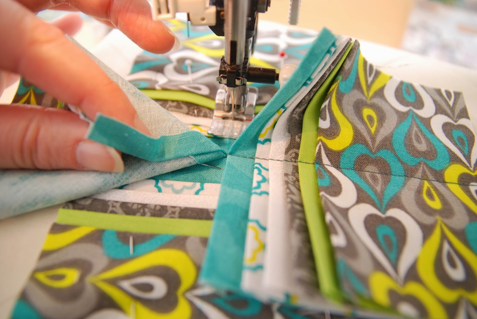 easypatchwork with Karen Ackva: 5 tips for better fancy folded stars