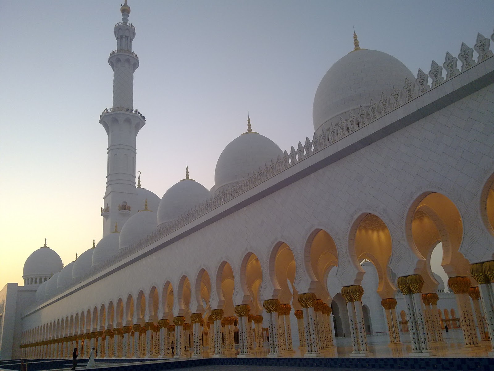 Sheikh Zayed Masjid, UAE | Islamic Photo Bank