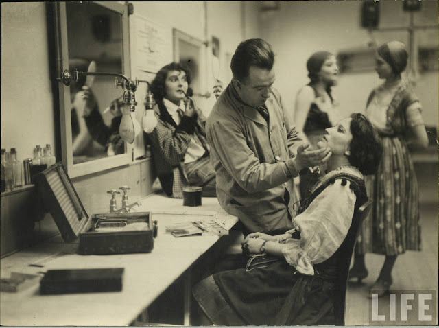 23 Rare Behind the Scenes Photos Reveal the Filmmaking in the 1920s ...