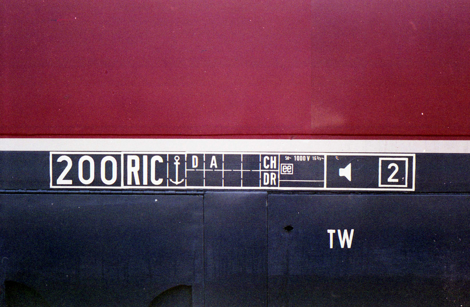 Die DB in Bildern 1966-1991: Avm (1. Klasse TEE- und IC-Abteilwagen) Die DB in Bildern 1966-1991: Avm (1. Klasse TEE- und IC-Abteilwagen)