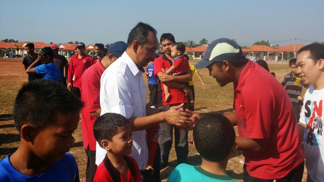 Persatuan Penduduk Taman Pulasan Jitra: Perasmian tapak surau Taman ...