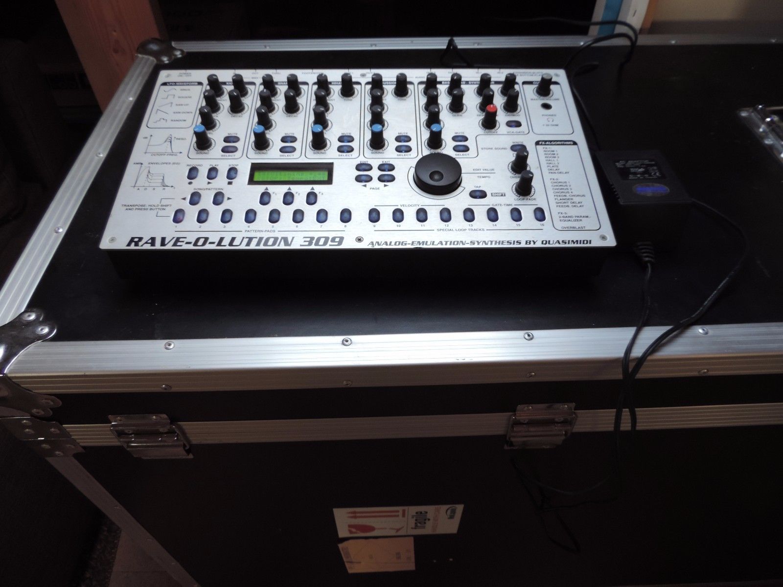 MATRIXSYNTH: Quasimidi 309 Rave-O-Lution Fully Expanded - I/O, Drums ...