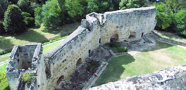 Le château de Rauzan ~ Ville de Rauzan Entre-Deux-Mers