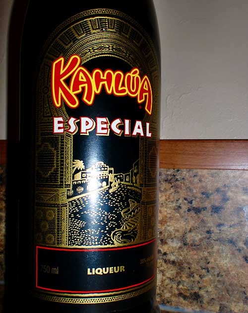 Bob's Brew and Liquor Reviews: Kahlua Especial
