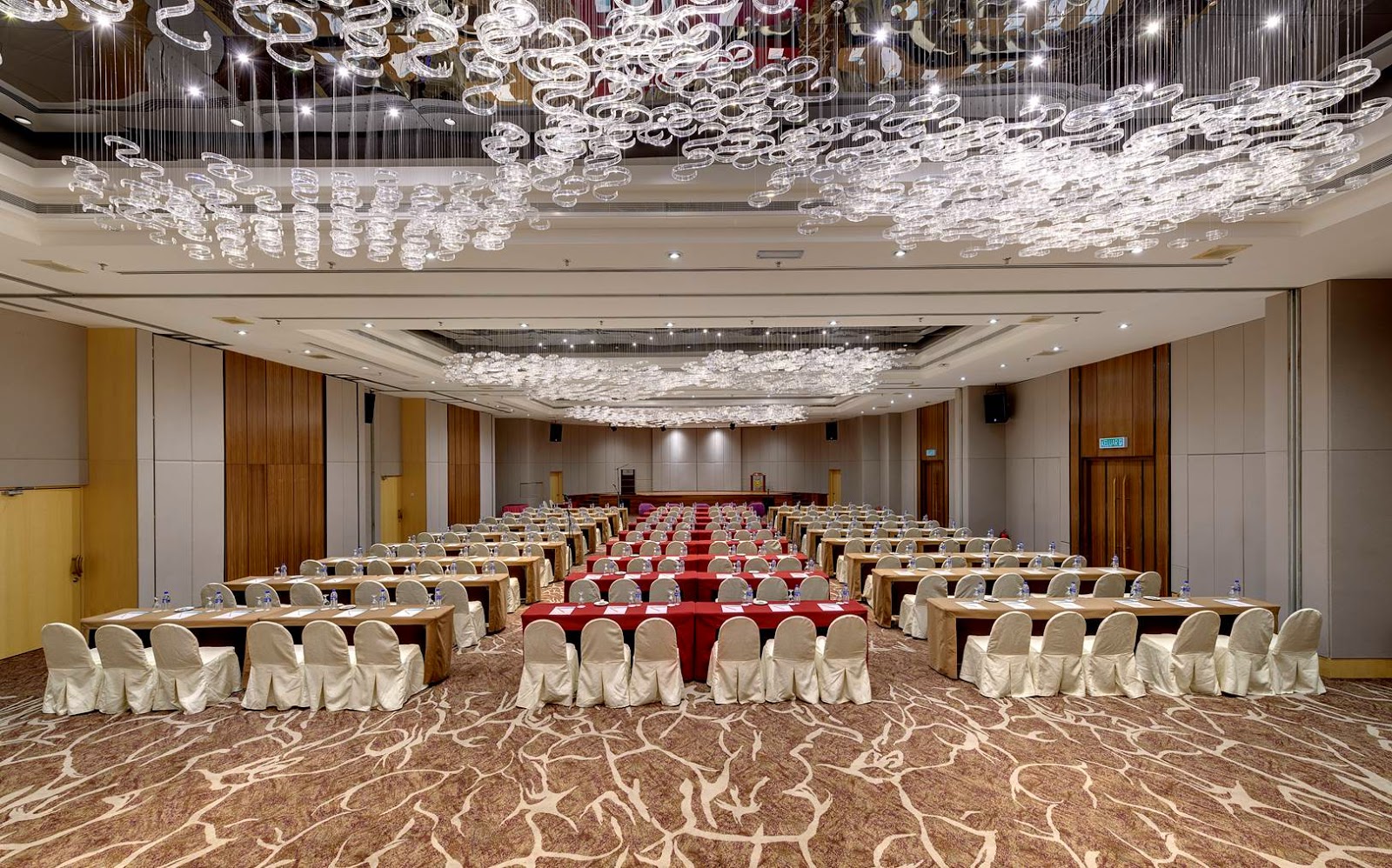 minimalist = design: Mutiara Johor Bahru- Lobby and Ballroom