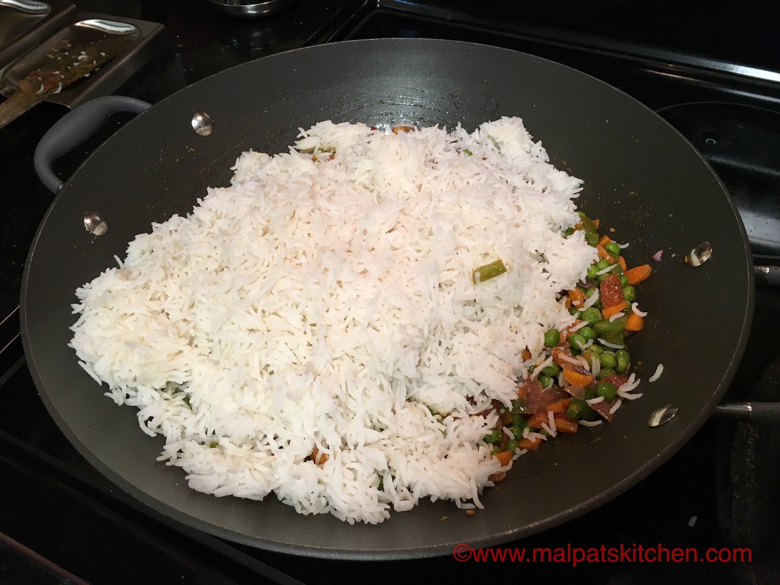 TAVA PULAV, how to make the mumbai street food Tava Pulav ~ Malpats Kitchen