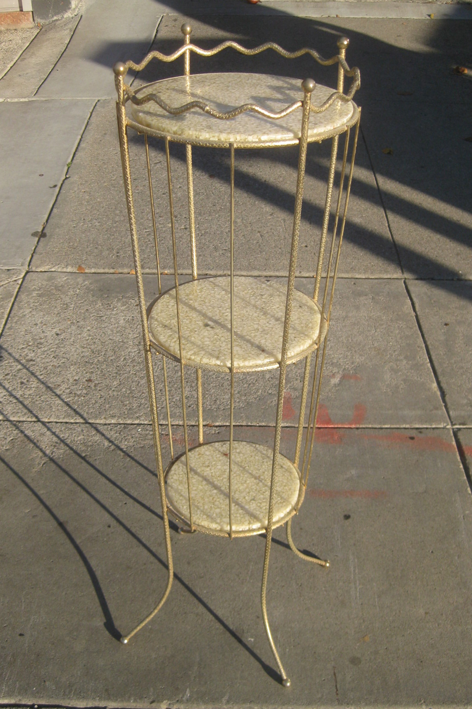 UHURU FURNITURE & COLLECTIBLES: October 2011