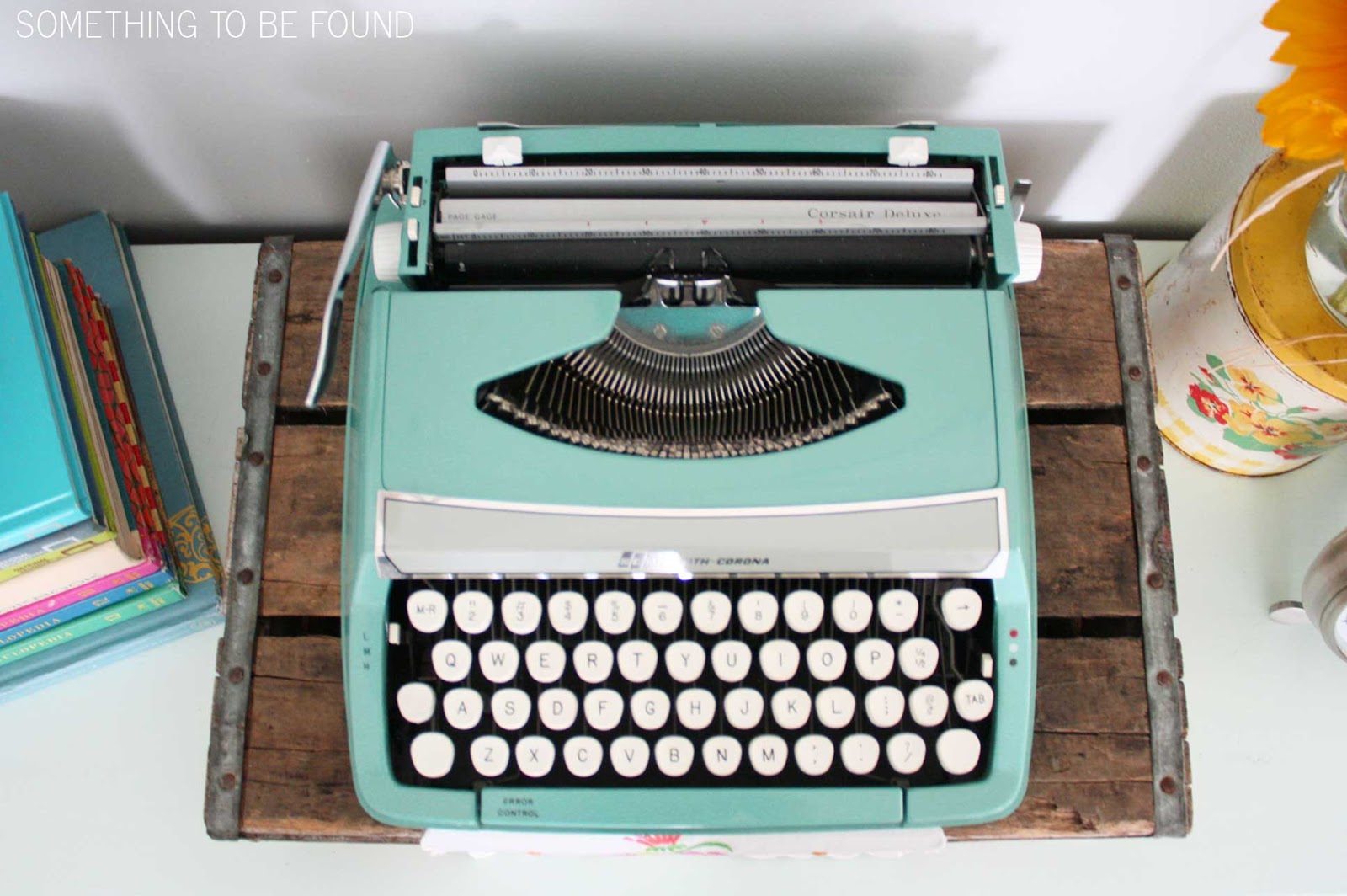 Something to be Found: Goodwill DIY Project #10 - Typewriter