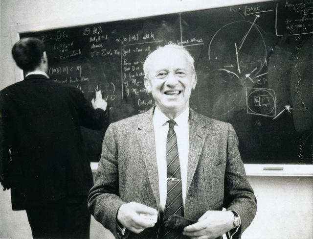 Viajar a Polonia: Lógico, matemático y filósofo Alfred Tarski