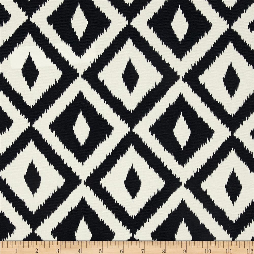 DIY umbrella cover {black and white ikat fabric}