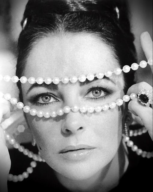 Blog by Lou: Style Icon: Elizabeth Taylor