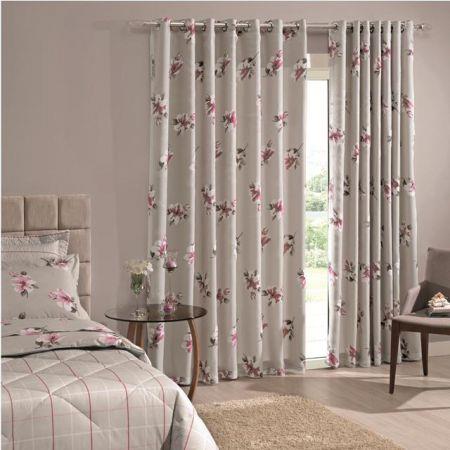 Um quê a mais!: Comprar cortinas pode ser a chance para um carro O km