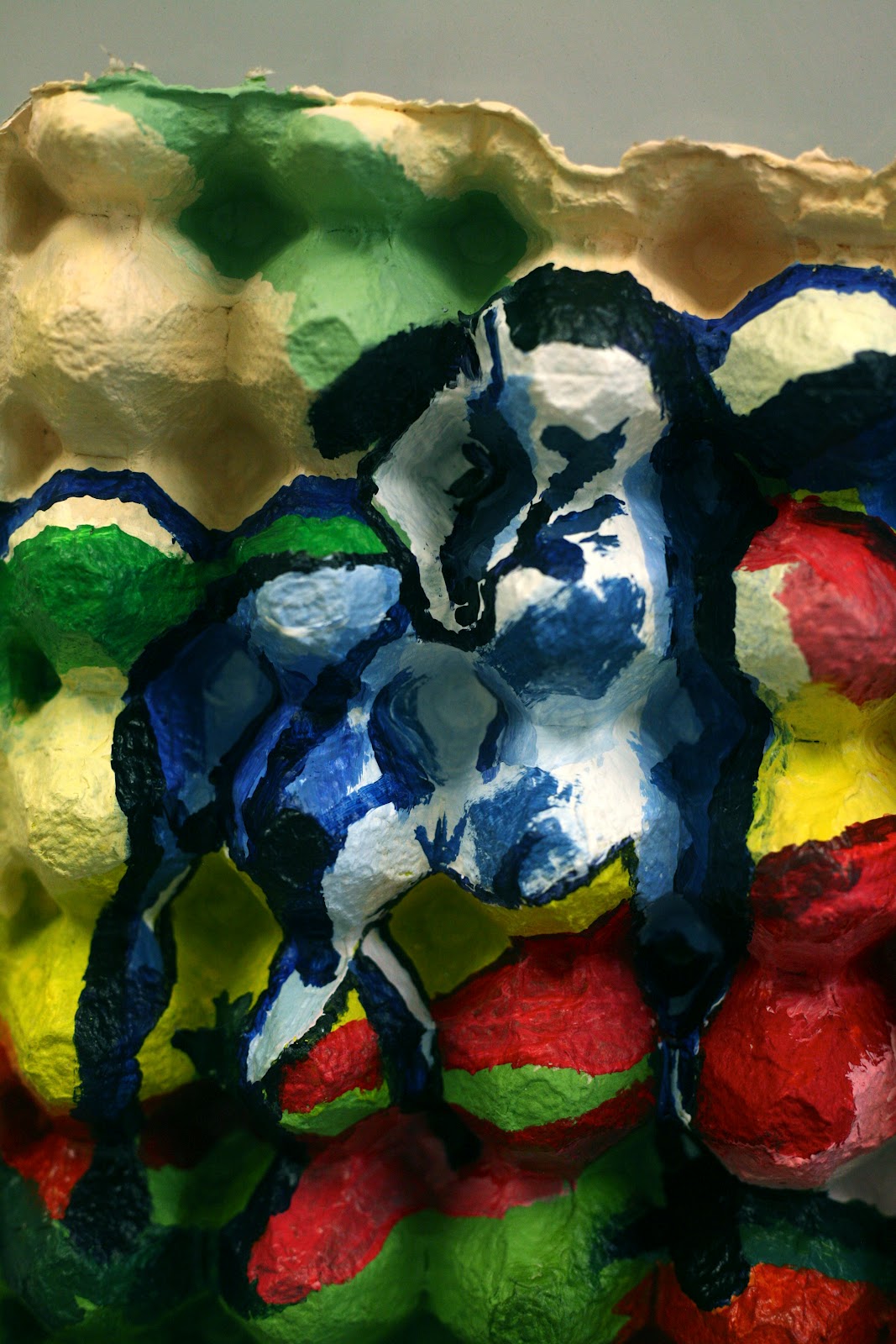 Dream. Pray. Create.: Lesson idea: Triple Inspiration Egg Carton Paintings