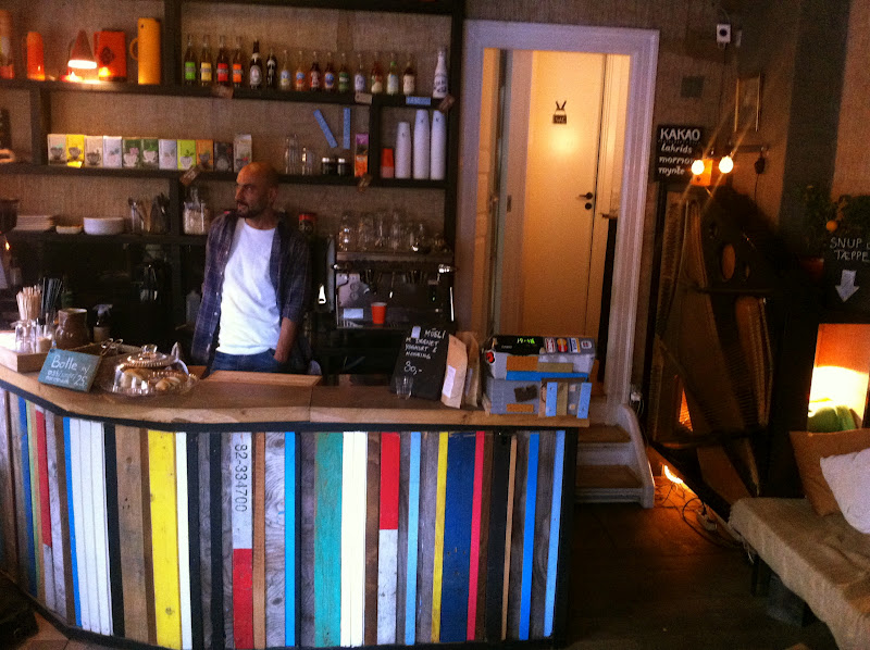 SVIRELIV: SNABEL B i Valby