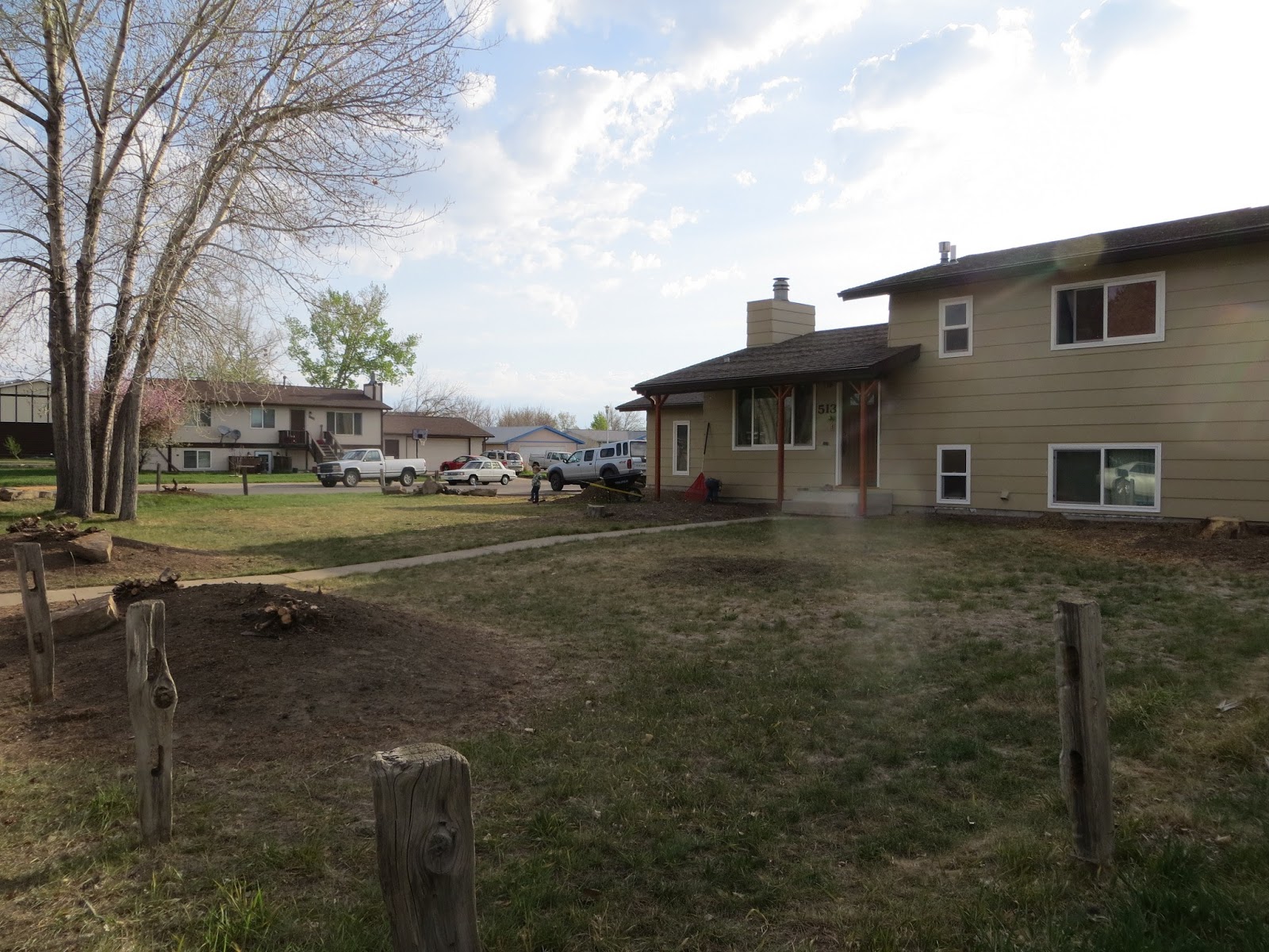Life with the Houston's: Front yard demo.