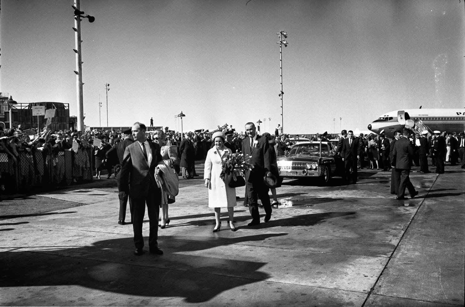 DVP's KENNEDY GALLERY