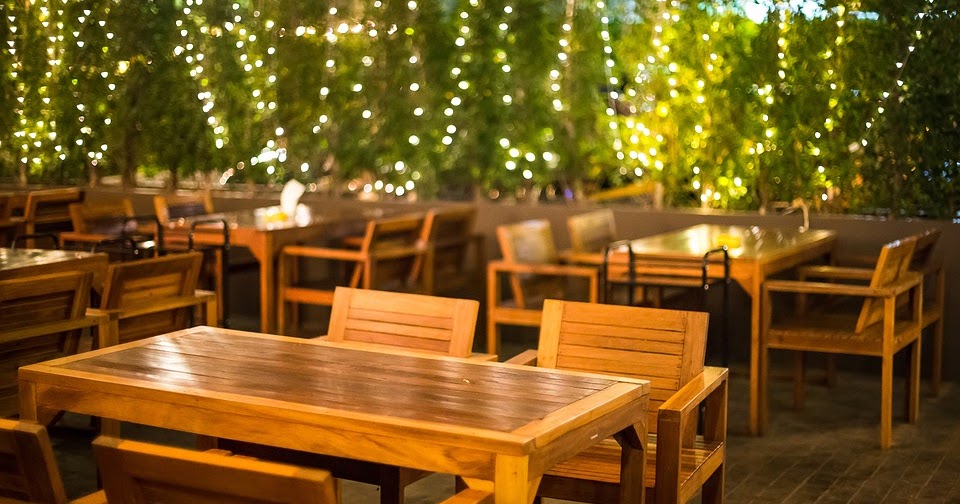10 Popular Open Air Restaurants Across India