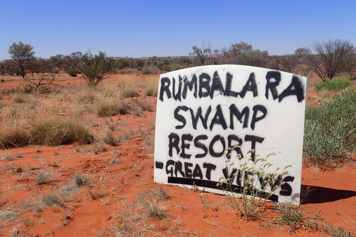 Jo & Stephen & a 4x4: Alice Springs to Mount Dare Hotel via the Old ...
