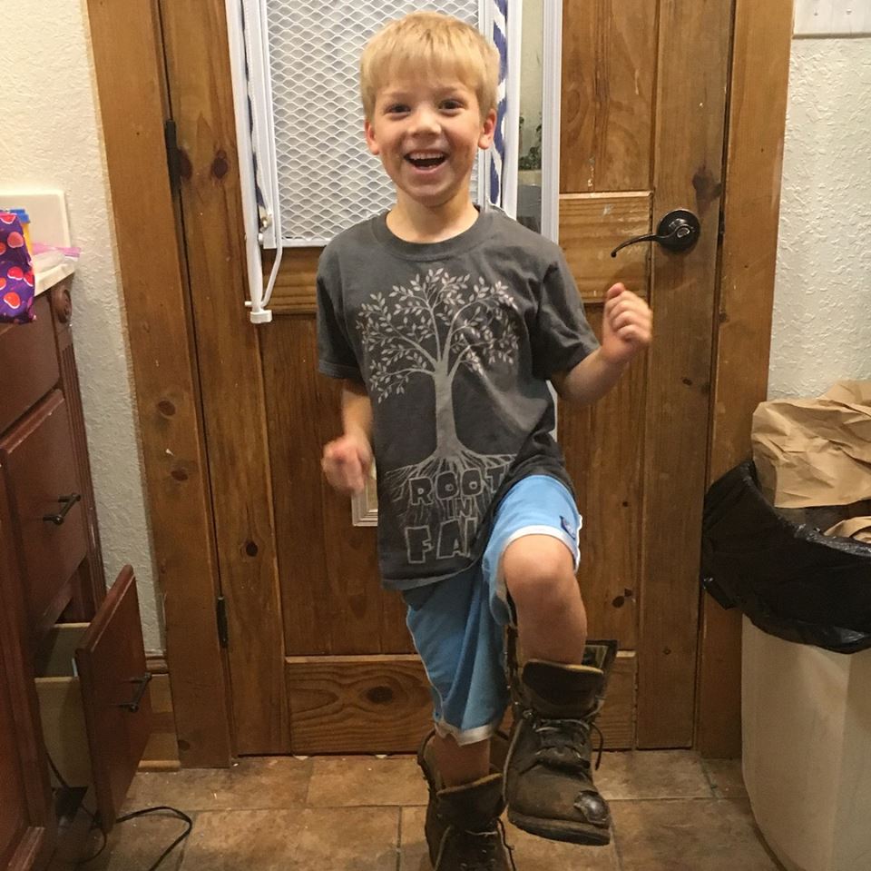 The Bates family blog: New photo of Jeb, Lawson and Judson