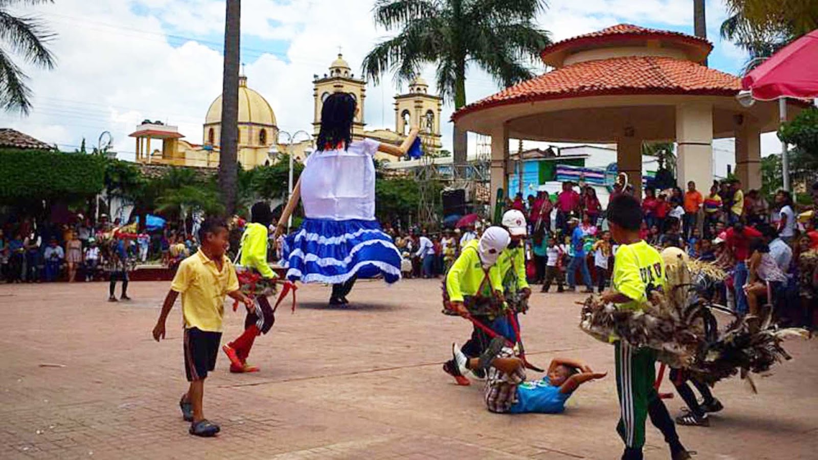 Fernando 102-57 : PUTLA VILLA DE GUERRERO, OAXACA