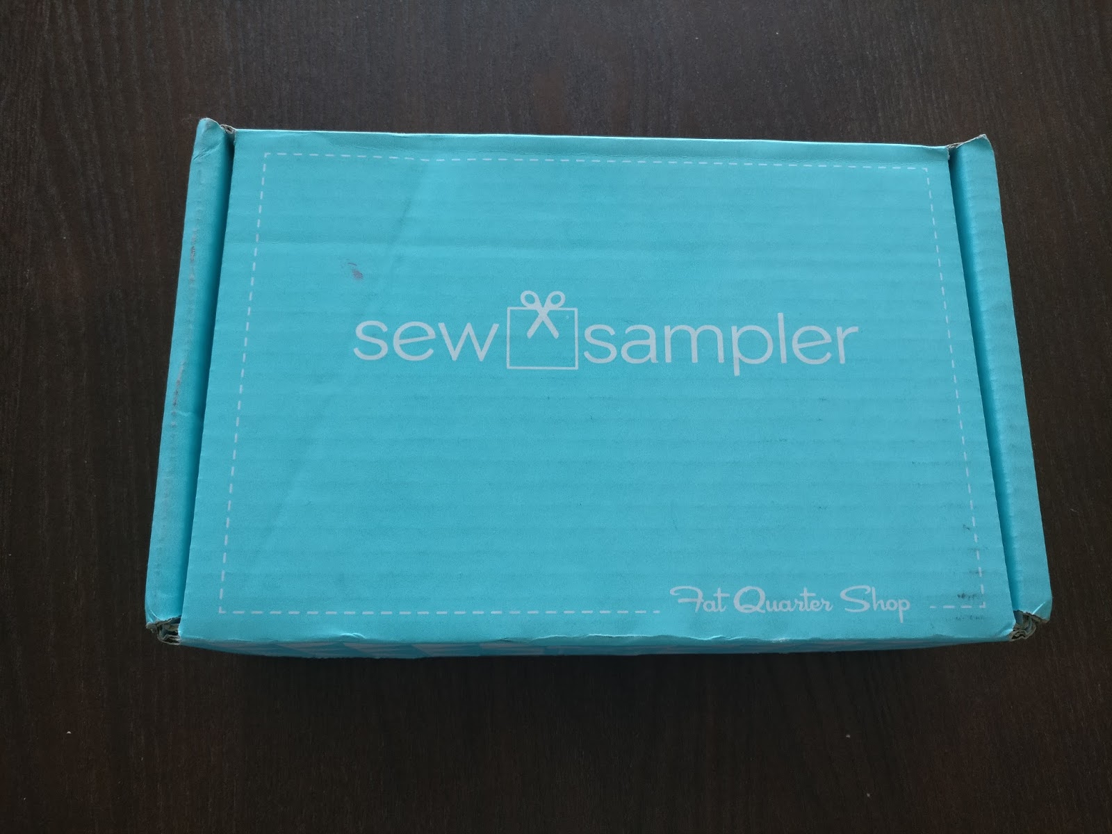 Hooks, Needles and Brushes: Sew Sampler Box review!