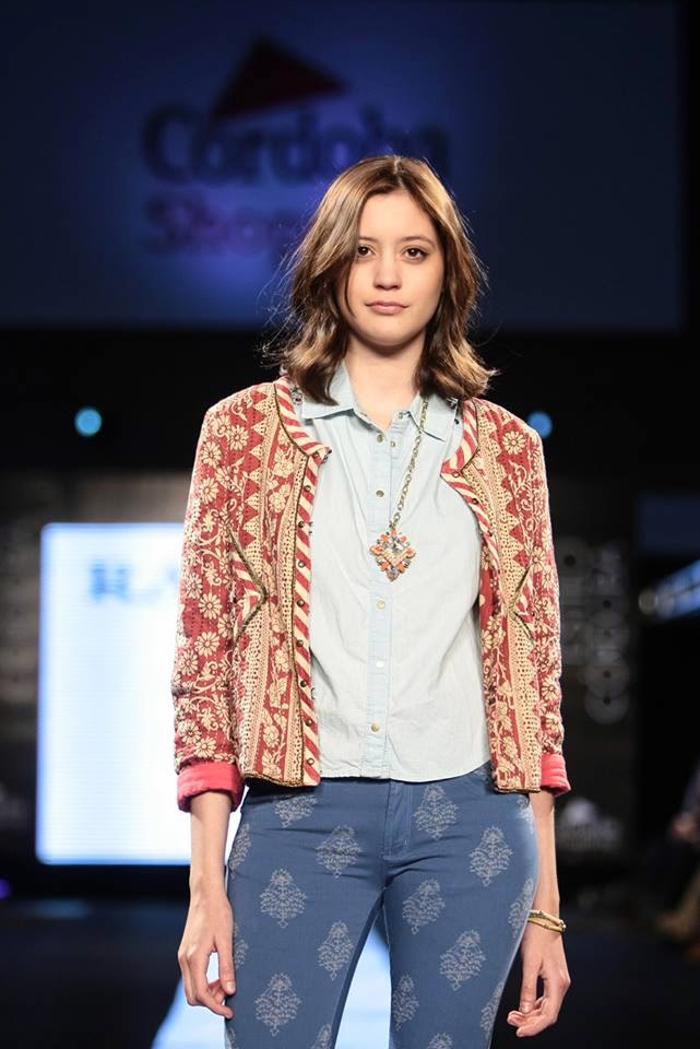 María Cielo: Rapsodia: desfile de primavera-verano 2014-15