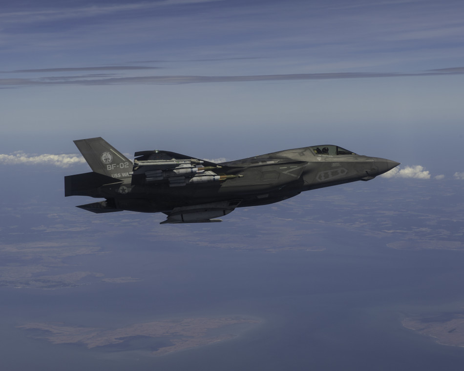 USAF training F-35 for night operations | Errymath