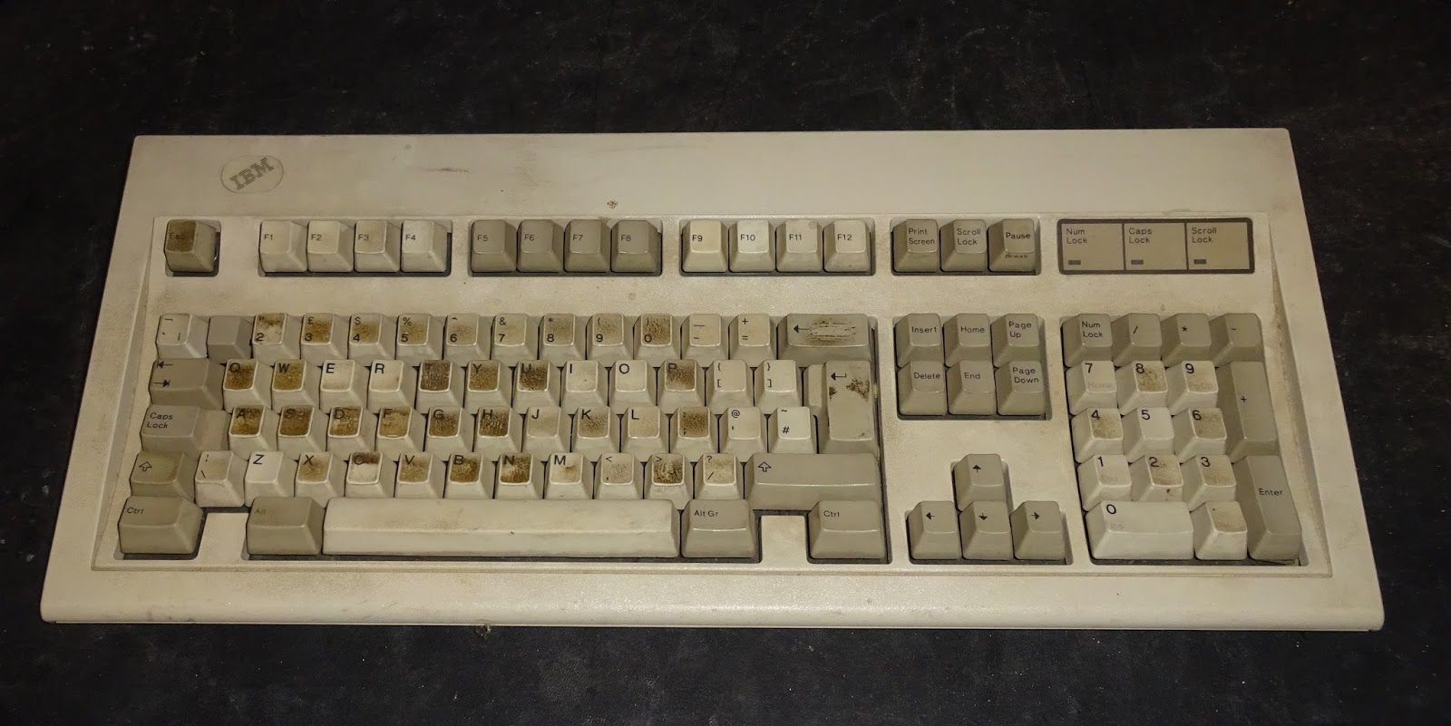 Tynemouth Software: IBM Model M Keyboard Restoration