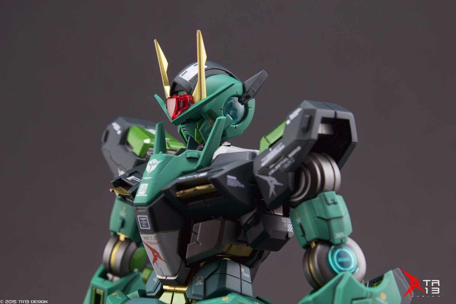 Custom Build: MG 00 Raiser "GN Overdrive"