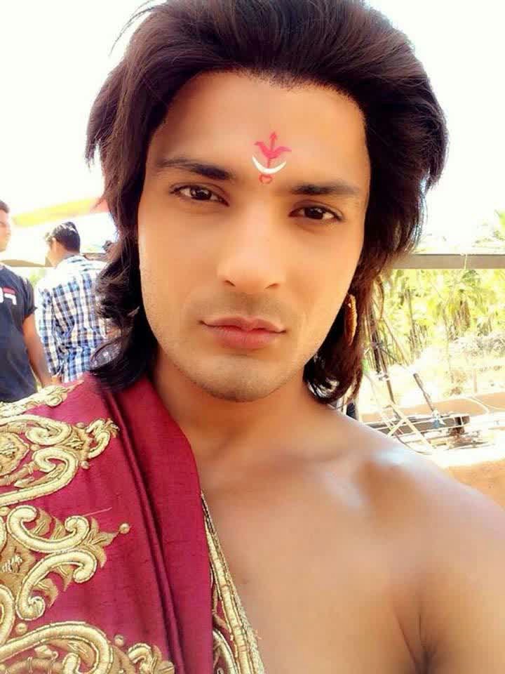 Vin Rana Sebagai Nakula Pemeran Film di Mahabharata