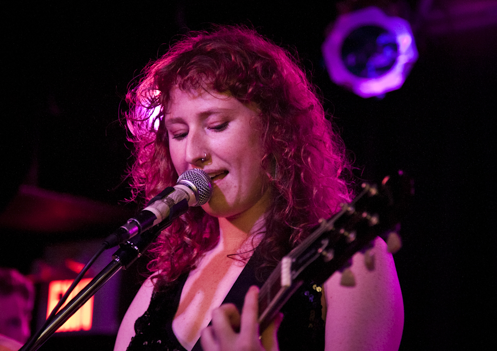 The Little Red Umbrella: Kelly McMichael & The Gloss @ The Piston