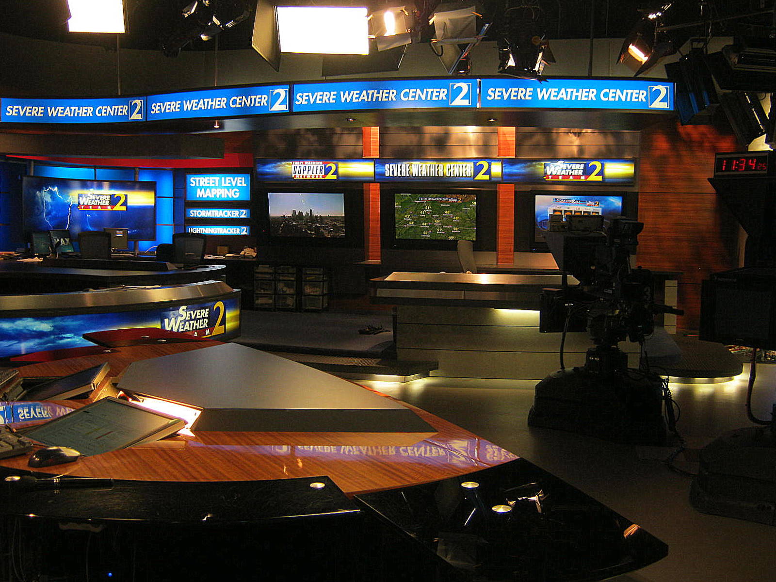 RamblerTrek: WSB-TV Channel 2 & AM/FM Studio Tour, Atlanta, Georgia ...