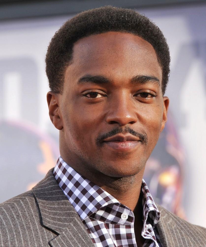 High Definition Wallpaper Club: Anthony Mackie Pictures