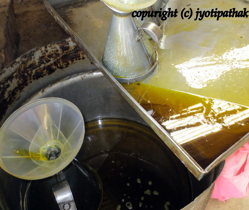 Taste of Nepal: Mustard Oil - Tori ko Tel - (तोरी को तेल)