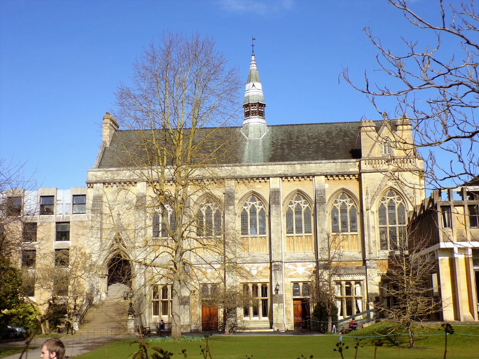 Enjoy your time with beautiful places: Balliol College in Oxford