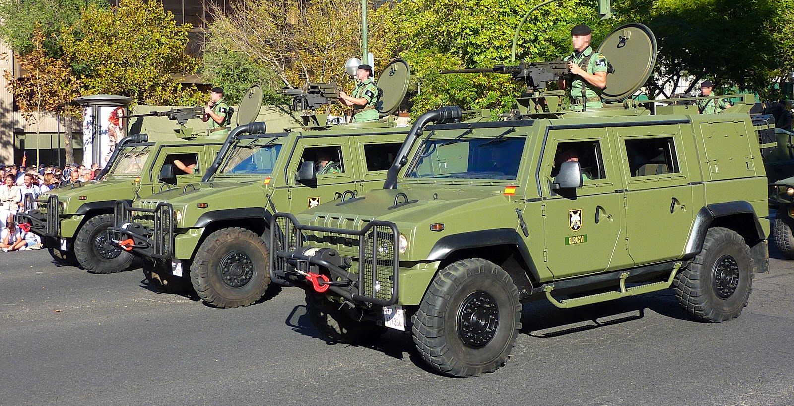 Poderío Militar: Defensa reduce en un 30%, más de 64 millones, el ...