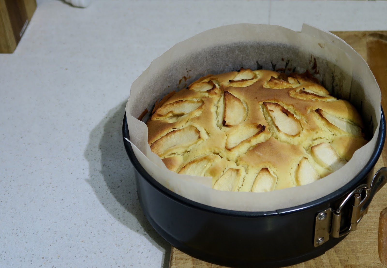 salt sugar & i: Torta di Mele (apple cake) from 'Florentine' by Emiko ...