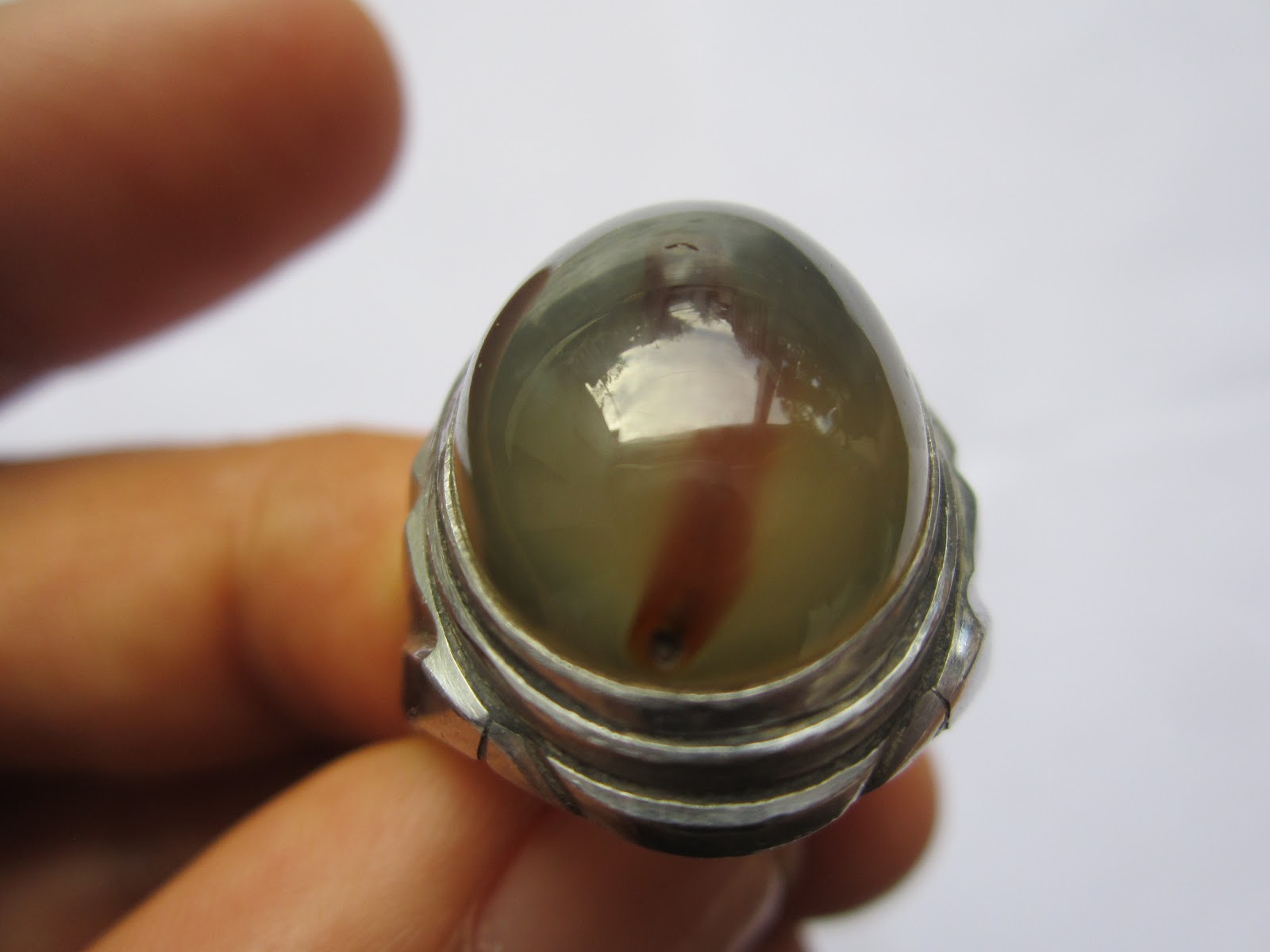 BATU CINCIN AKIK: COMBONG