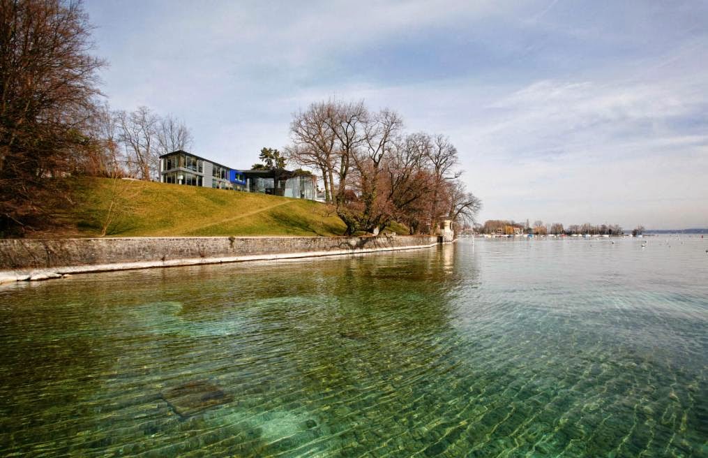 HOME INTERIOR: LAKE HOUSE IN GENEVA - SWITZERLAND