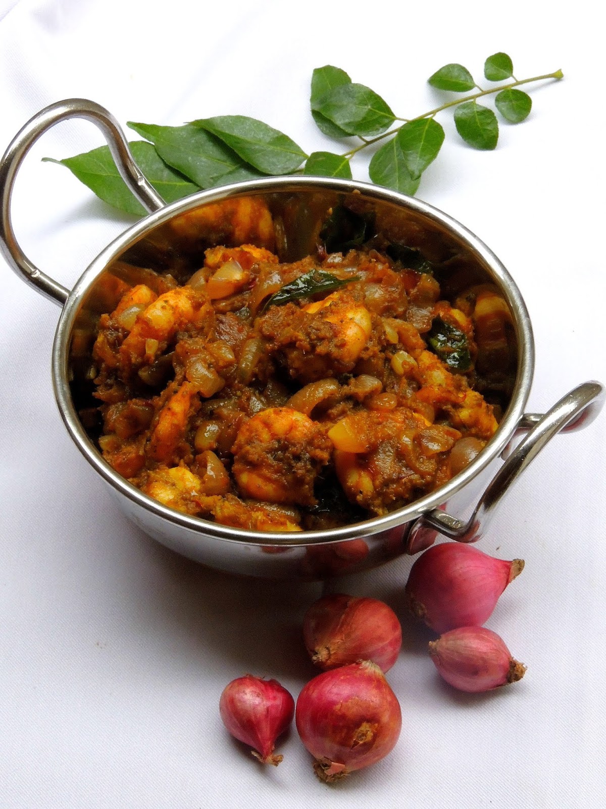 Priya's Versatile Recipes: Chettinad Prawn Thokku/Chettinad Eral Thokku ...