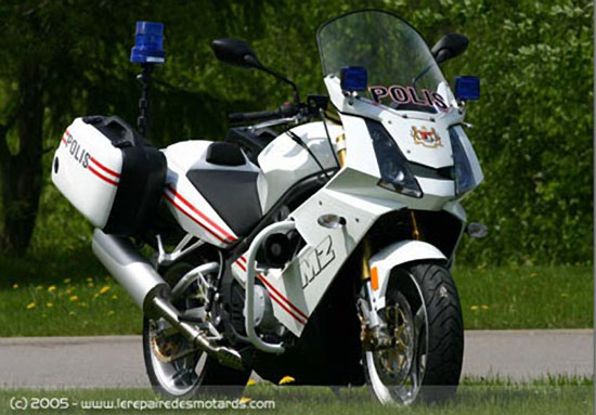 FBM Motos: Policia em duas rodas - Turquia