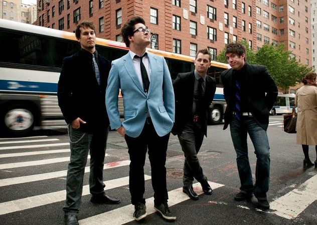 Christian Rock Files: Goodbye from Hello Kelly