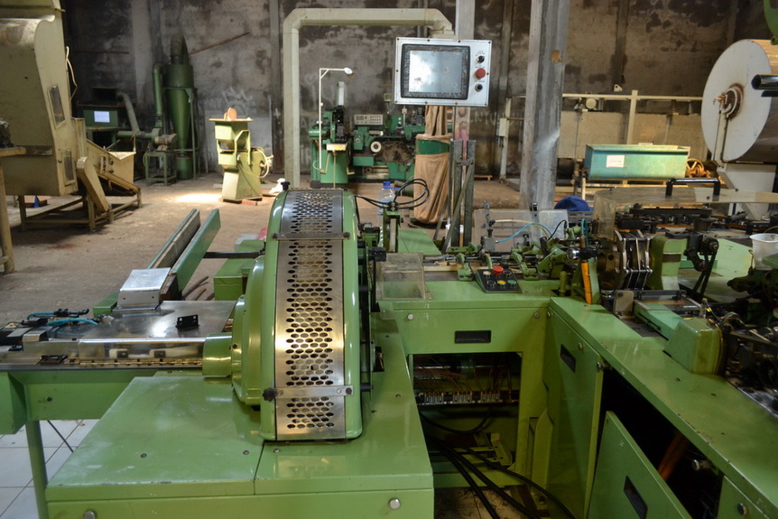 MESIN PACKING ROKOK 16 MILD, HLP ( china )