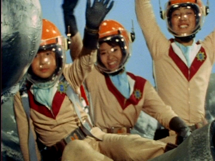 Emerald Rangers: Johnny Sokko and his Flying Robot: Episode 04 - The ...