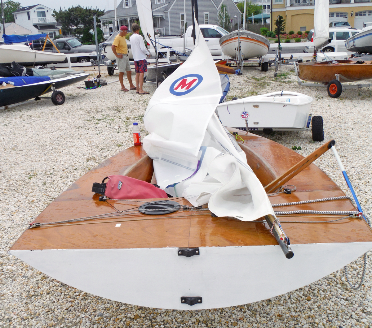 Earwigoagin: Classic Moth Plans: Mistral Hull Panel Offsetts