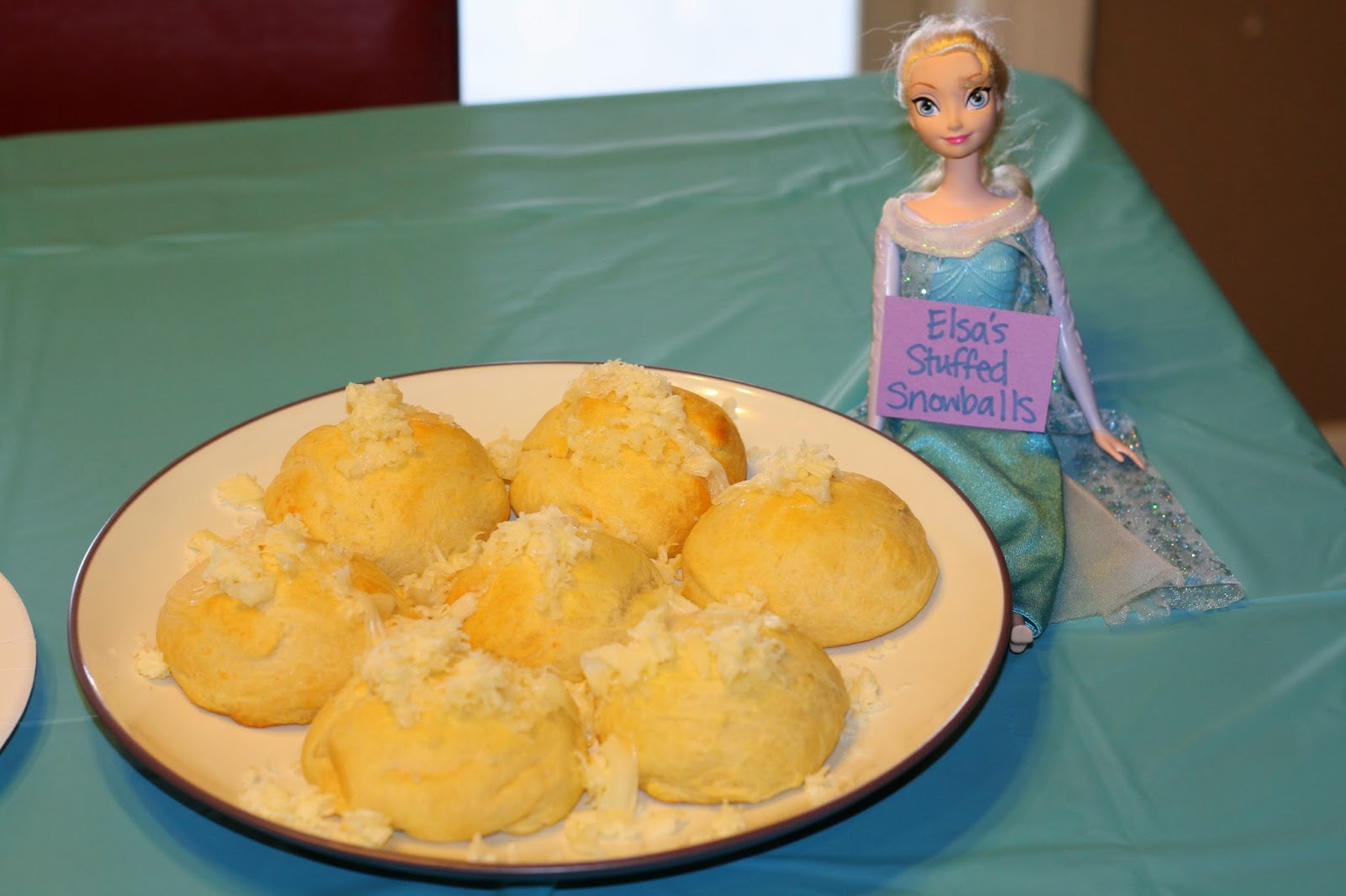 Lilly & Reid's Life: Frozen Night