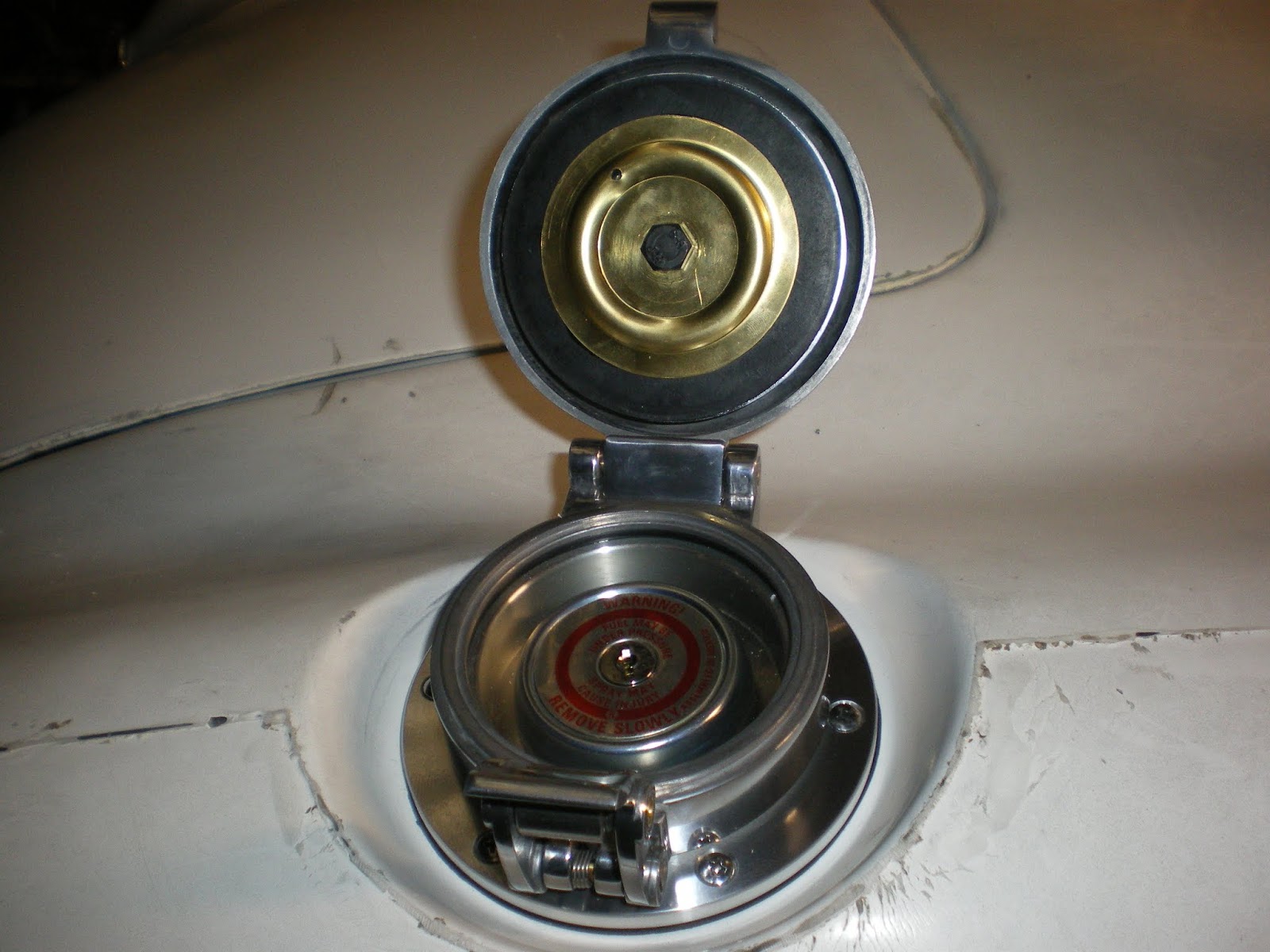 Classic Revival AC Cobra Replica SC 427 : Rear bumper bar, Petrol cap ...