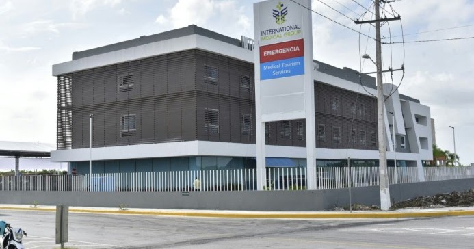 WWW.COTUIFM.NET: Presidente inaugura moderno centro médico en Punta Cana