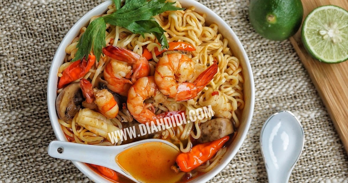 Diah Didi's Kitchen: Mie Tom Yum