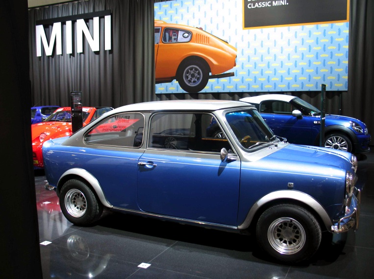 Maximum Mini: At Techno Classica 2012